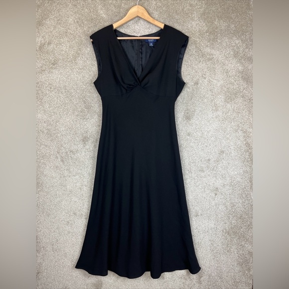 Chaps | Dresses | Chaps Dress Womens Little Black Dress Freshly Dry ...